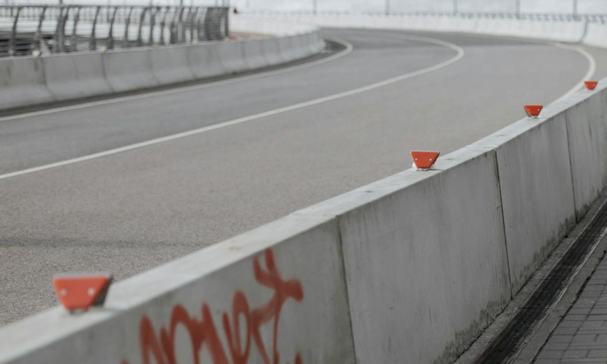 Road barriers made from tire feedstock pass standard US safety test ...